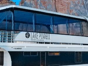 59-foot Wanderer Houseboat