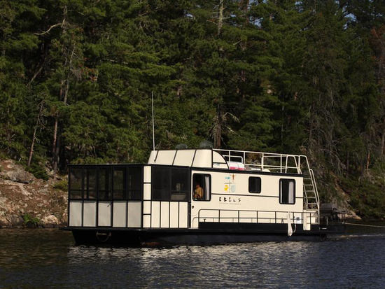 Voyageurs National Park - Houseboats Rentals
