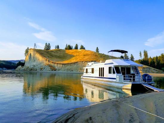 Lake Roosevelt - Houseboats Rentals